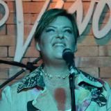 PODER E FAMA (EN ESPAÑOL) - Elizabeth Woolley - LETRAS.COM