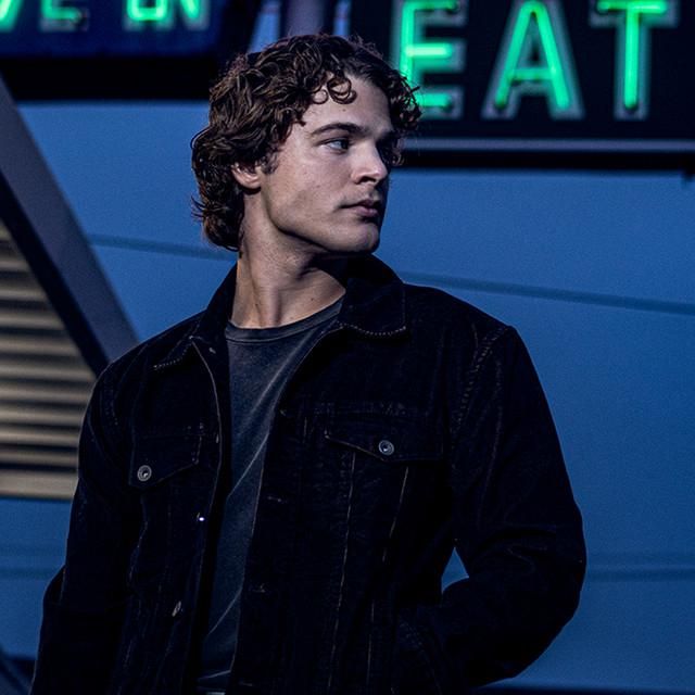 BETTER ME FOR YOU (BROWN EYES) - Max McNown - LETRAS.COM