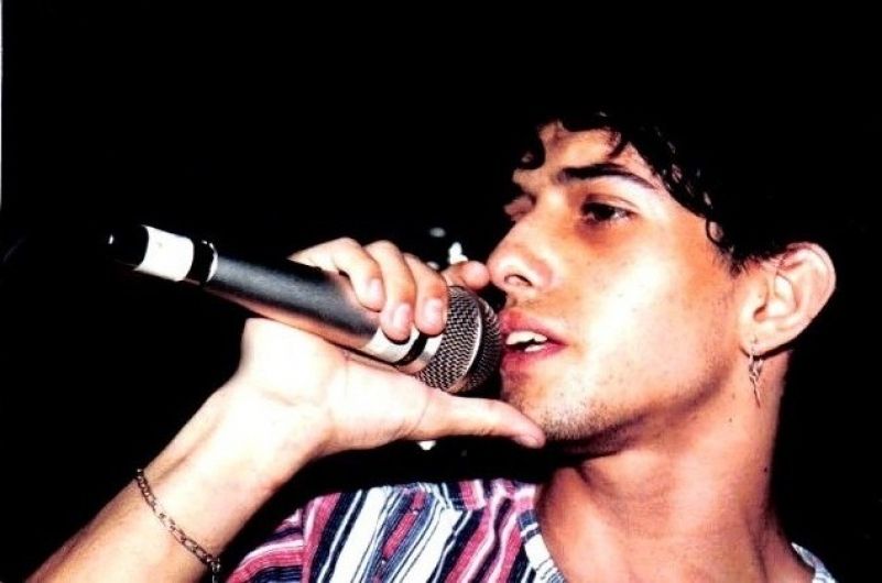 Douglas & Régis - LETRAS.COM (8 canciones)