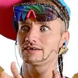 JODY 3 MOONS (SKIT) (EN ESPAÑOL) - Riff Raff - LETRAS.COM