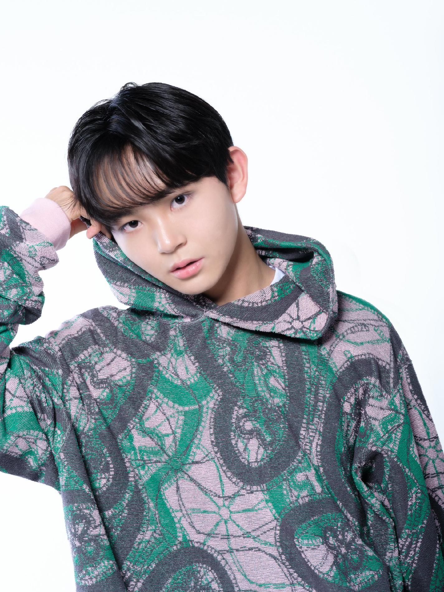 TAIKI fotos (5 fotos) - LETRAS.COM