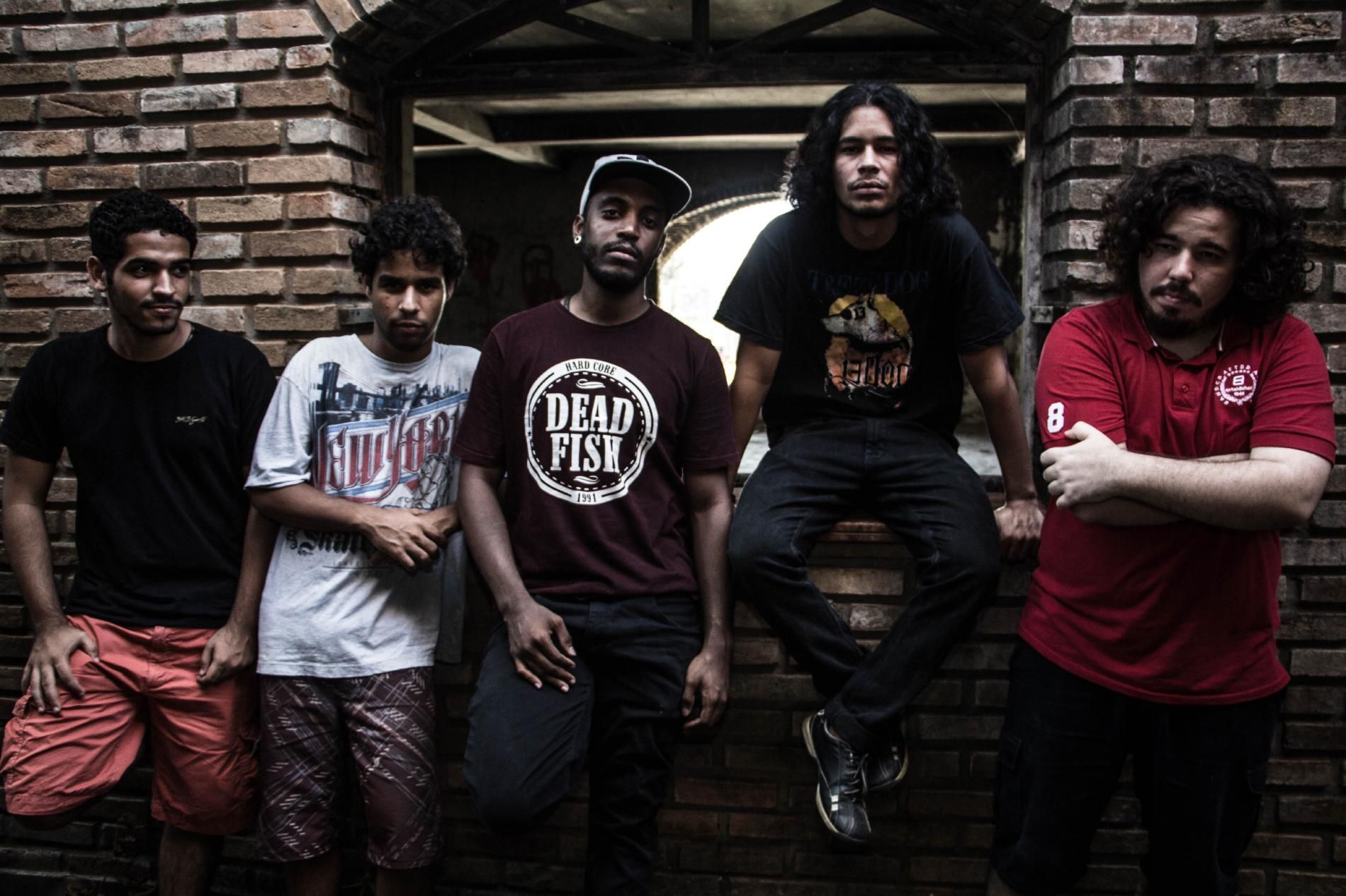 Distrito 87 - LETRAS.COM (3 canciones)