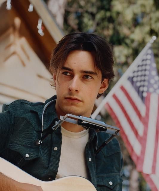 DON'T GIVE UP ON ME (EN ESPAÑOL) - Noah Rinker - LETRAS.COM