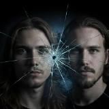 FALSE HEART (EN ESPAÑOL) - Three Seconds Down - LETRAS.COM