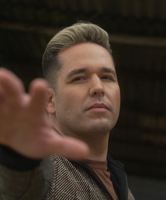 O LUGAR - Pr. Lucas - LETRAS.COM