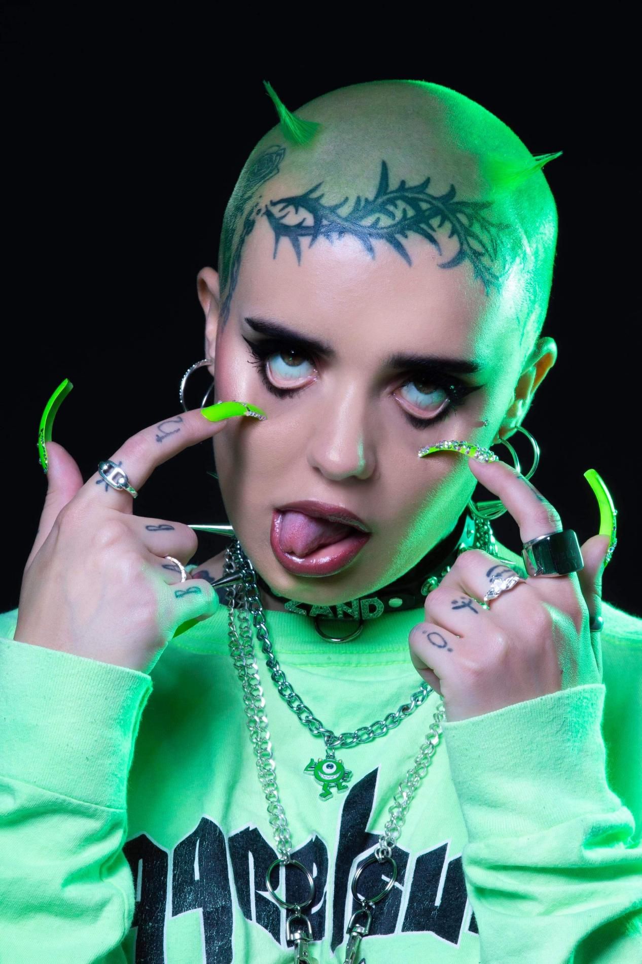 I SPIT ON YOUR GRAVE Zand LETRAS COM i-spit-on-your-grave-zand-letras-com