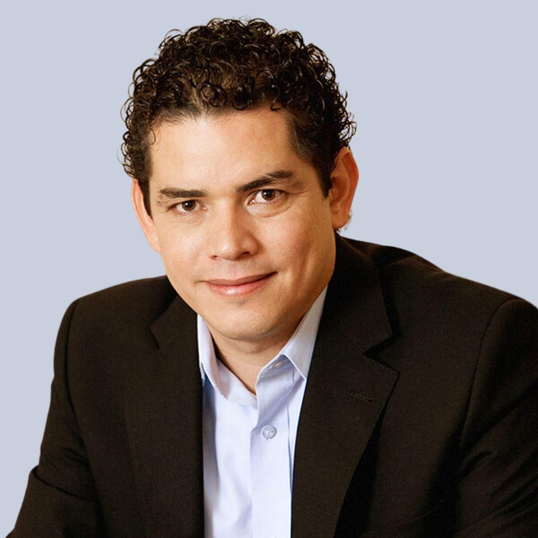 REINAR EM VIDA (EN ESPAÑOL) - Manasses Guerra - LETRAS.COM