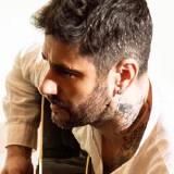 SARALUNA: traduction française de Melendi