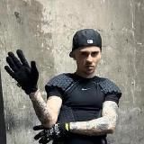 VEA PUES (Lyrics in English) - Easykid