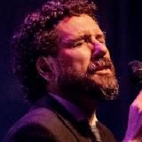 ELE VIVE - Leonardo Gonçalves - LETRAS.COM