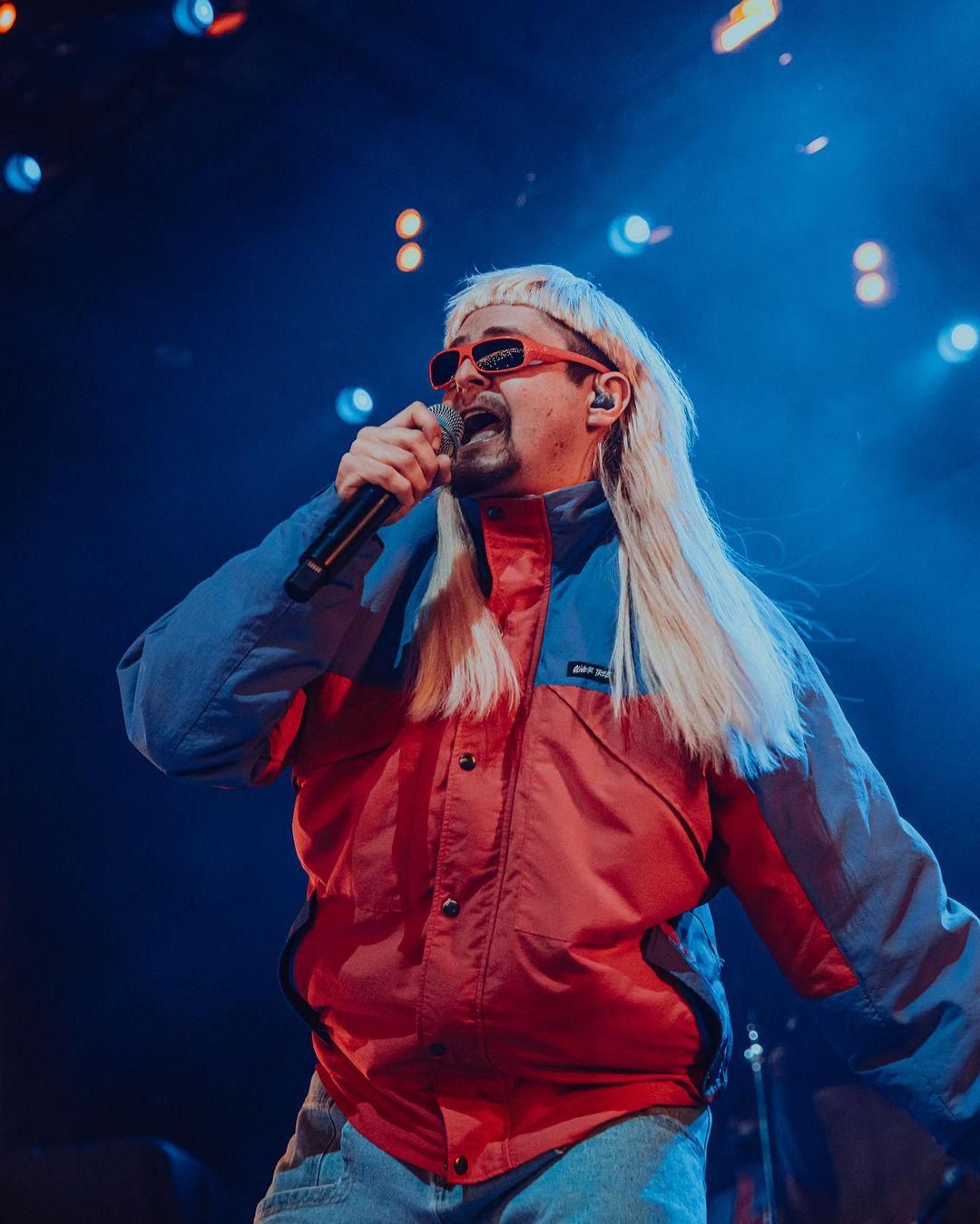 Oliver Tree Fotos 38 Fotos LETRAS COM Oliver Tree Fotos 38 Fotos LETRAS COM