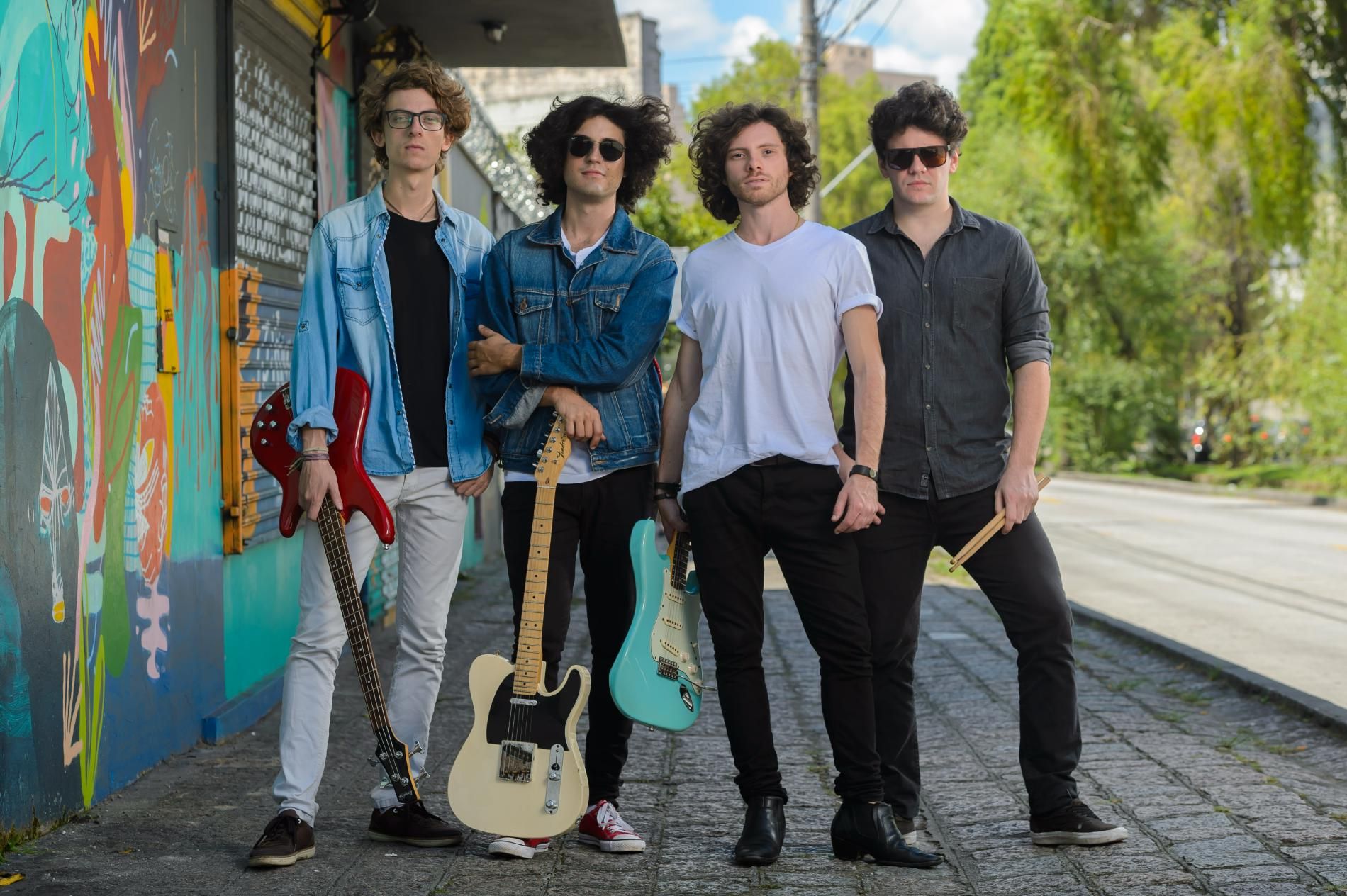 SAVED - Newholly - LETRAS.COM