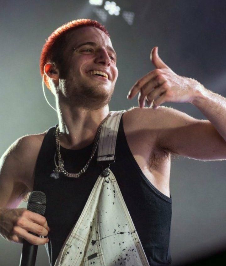 WOS fotos (13 fotos) - LETRAS.COM