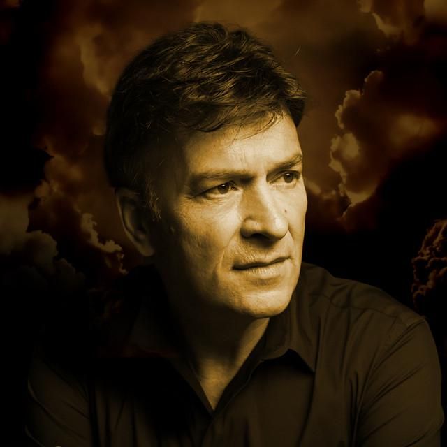 MÃE QUERIDA - Tony Carreira - LETRAS.COM