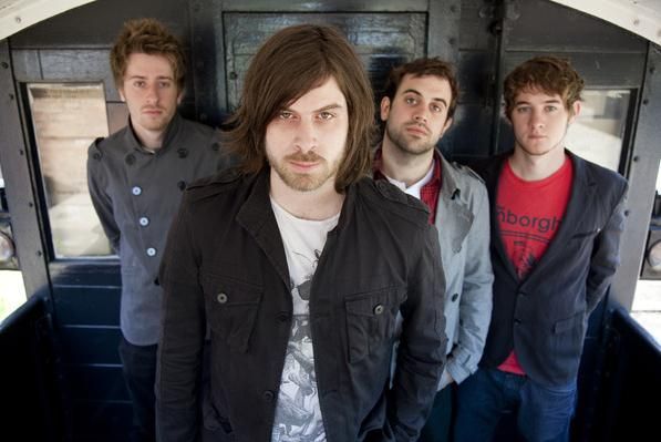 Charly Coombes & The New Breed fotos (2 fotos) - LETRAS.MUS.BR