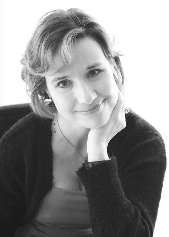 Maggie MacInnes fotos (7 fotos) - LETRAS.MUS.BR