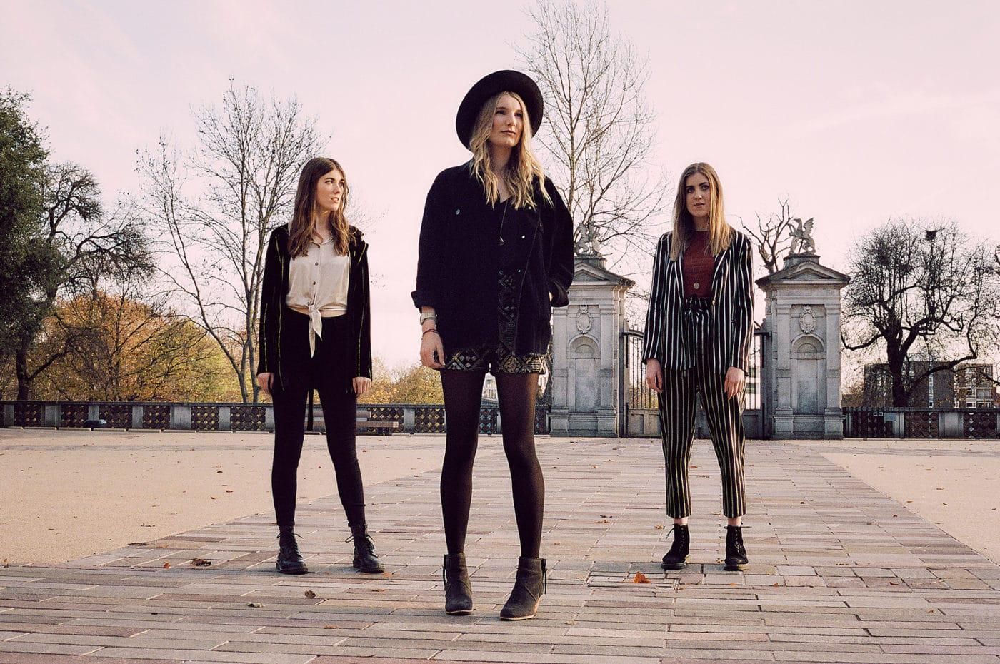 Wildwood Kin | 4 álbuns da Discografia no LETRAS.MUS.BR