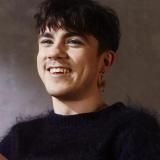 BRAZIL (EN ESPAÑOL) - Declan McKenna - LETRAS.COM