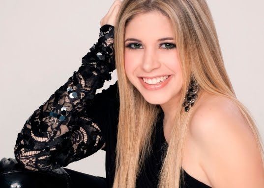 Danny Pink fotos (13 fotos) - LETRAS.MUS.BR