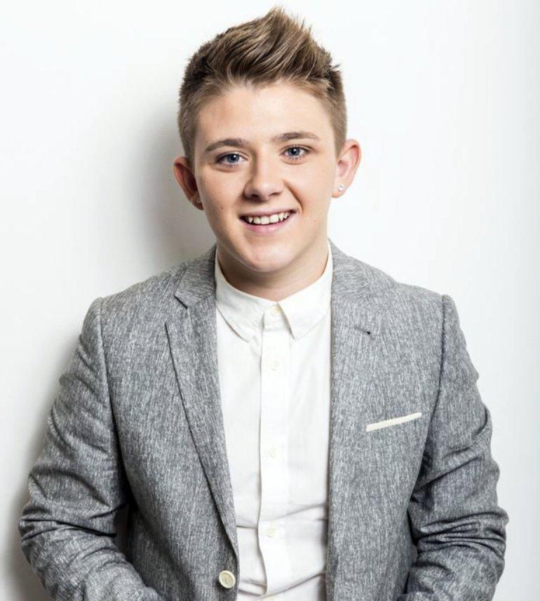 SUPERMAN - Nicholas McDonald - LETRAS.COM