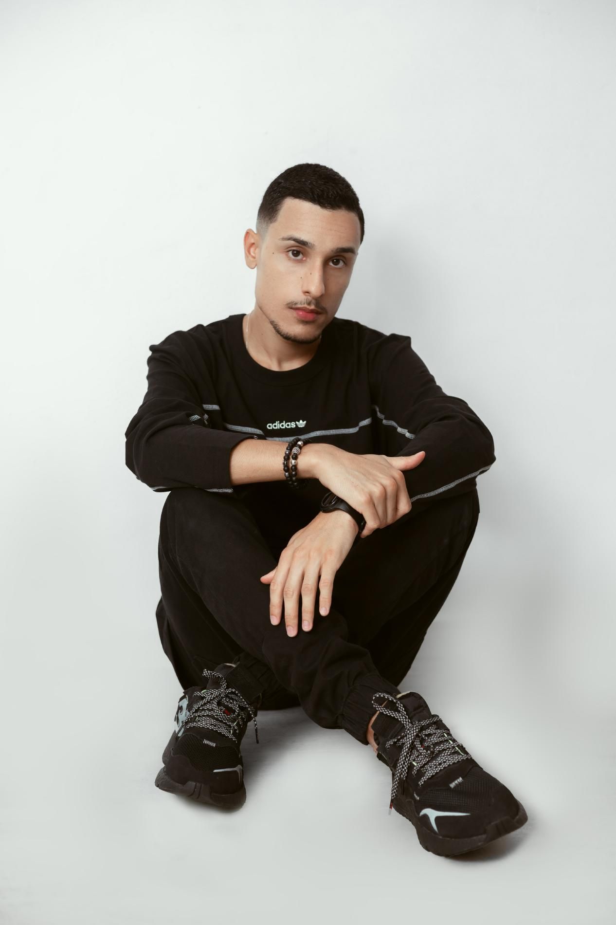 Leocruz fotos (5 fotos) - LETRAS.MUS.BR