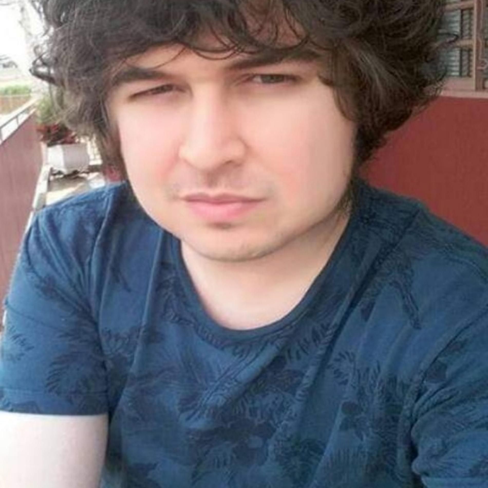 Danilo Cesar - LETRAS.COM (26 canciones)