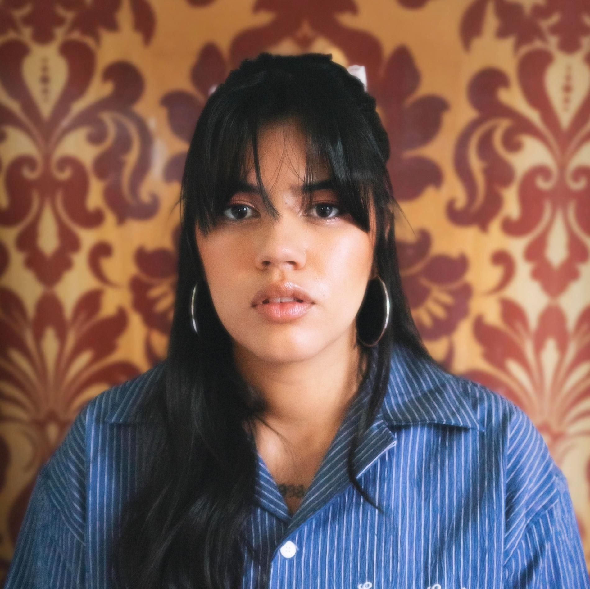 MARI fotos (1 foto) - LETRAS.MUS.BR