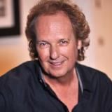 STORYTELLER - Lee Ritenour - LETRAS.COM