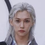 REAWAKER (FEAT. LISA) (TRADUÇÃO) - Felix (Stray Kids) - LETRAS.COM