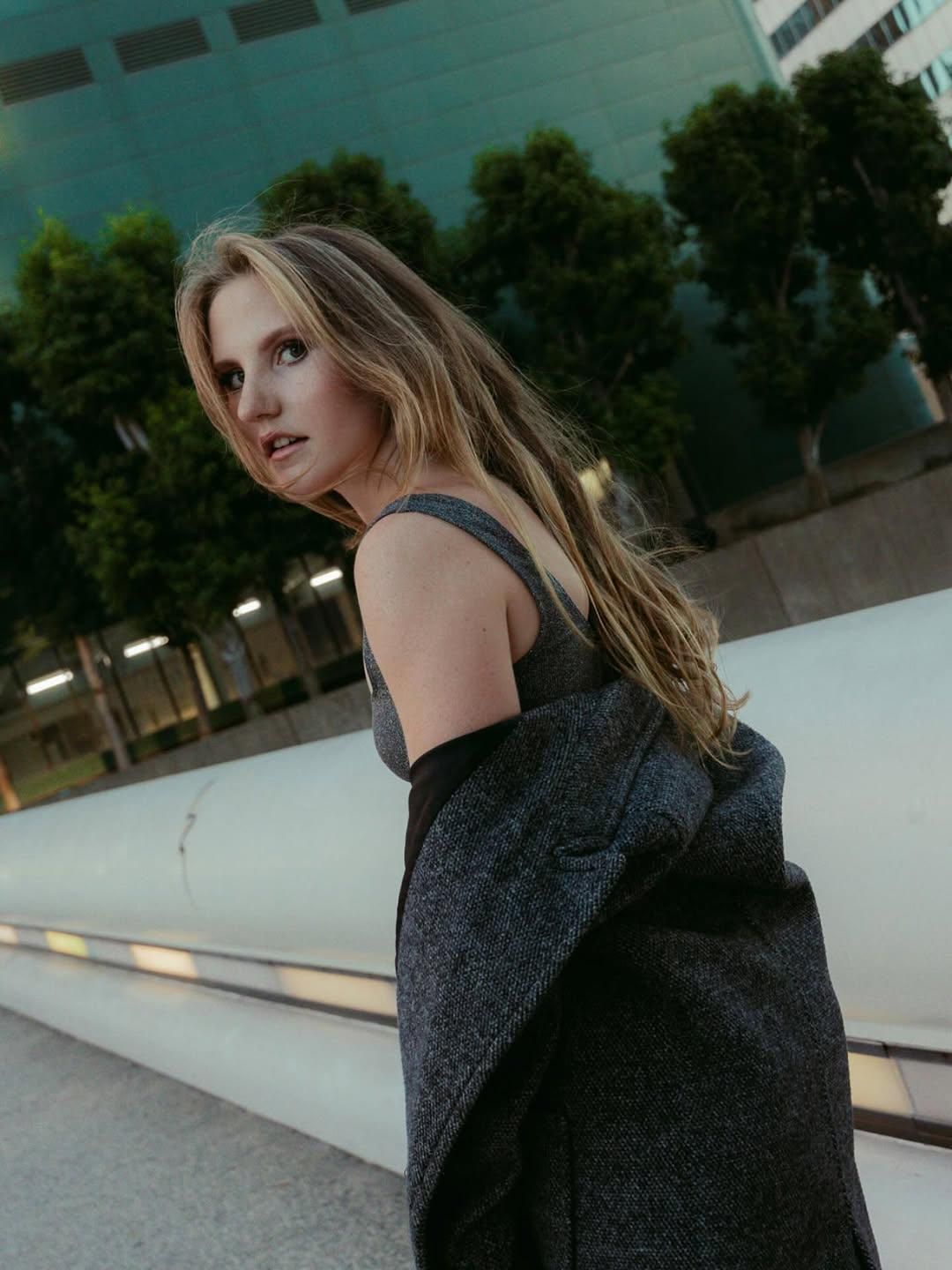 Summer Brennan - LETRAS.MUS.BR