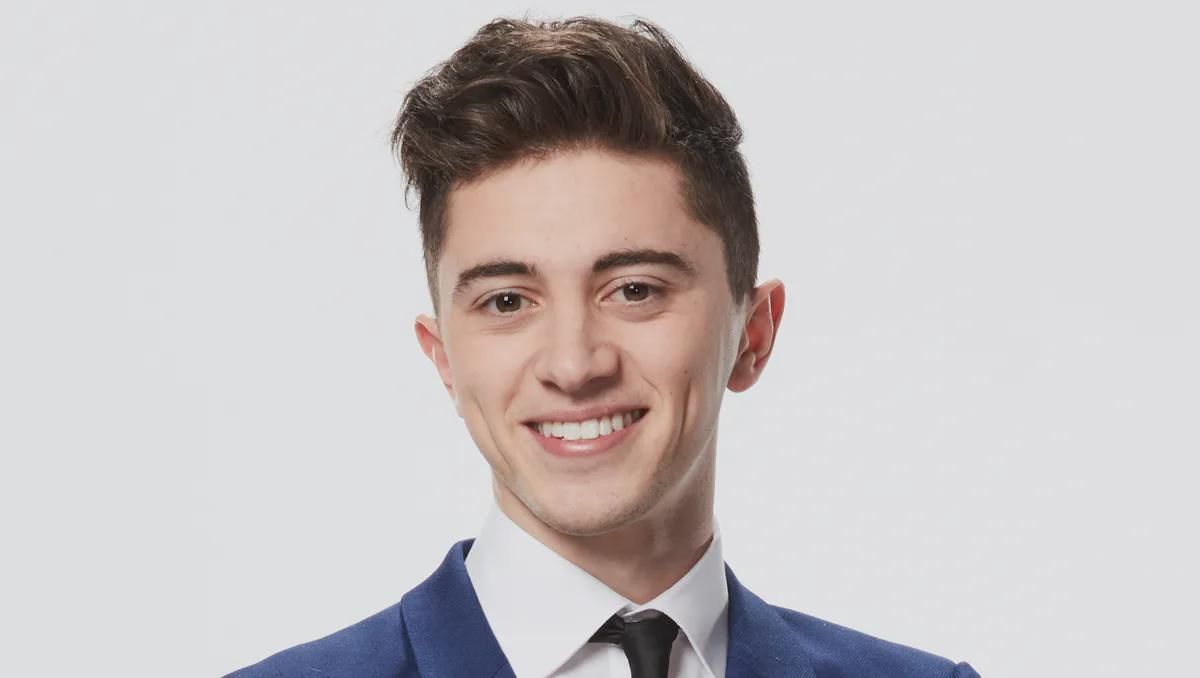 Austin Giorgio fotos (3 fotos) - LETRAS.MUS.BR