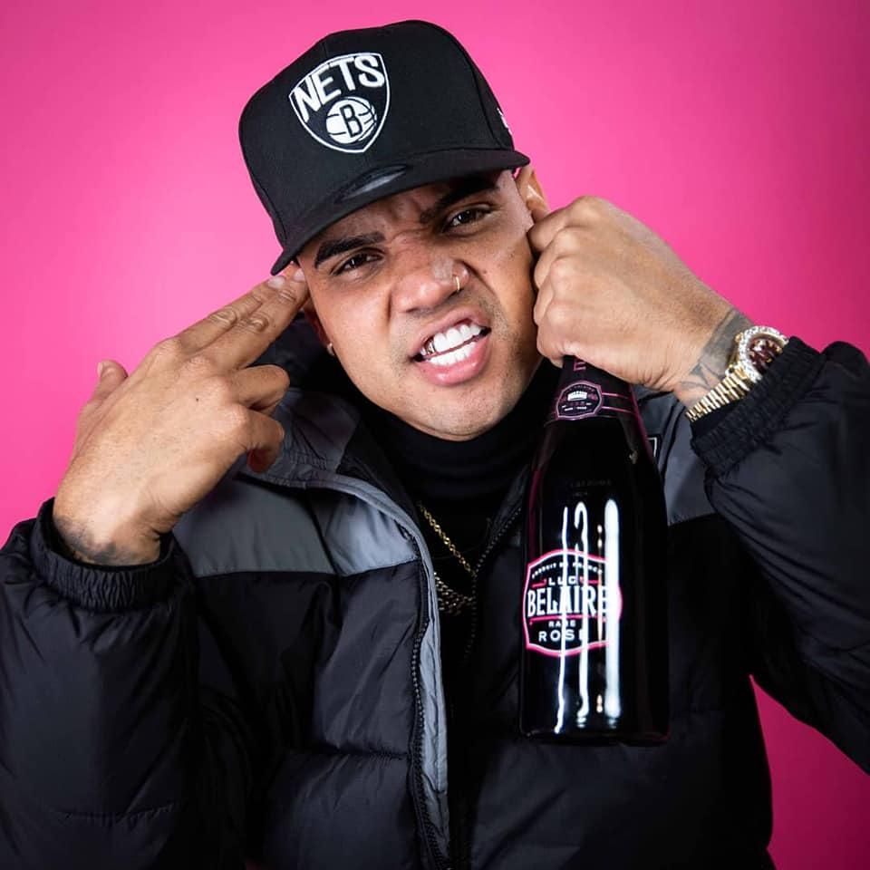 D.OZi fotos (3 fotos) - LETRAS.COM