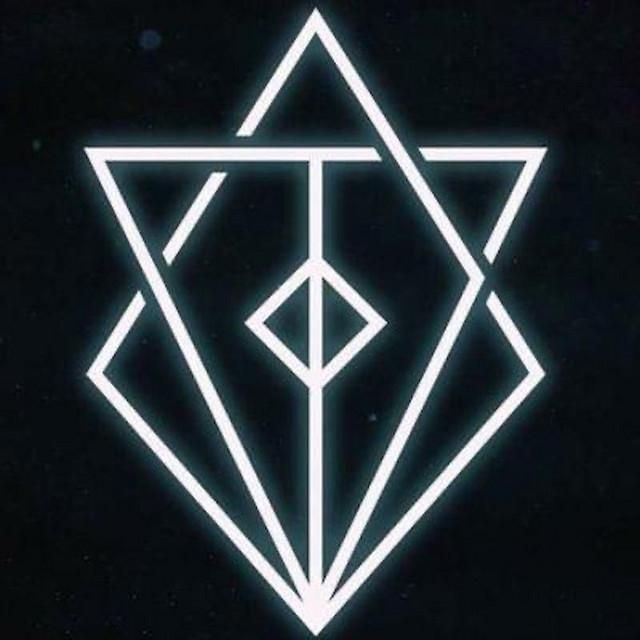 I AM ABOVE (EN ESPAÑOL) - In Flames - LETRAS.COM