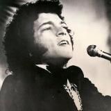 QUIÉN ÉRES TÚ - Nelson Ned - LETRAS.COM