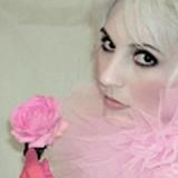 THE WINNER TAKES IT ALL (TRADUÇÃO) - Hannah Fury - LETRAS.MUS.BR