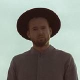 FATHER OCEAN (EN ESPAÑOL) - Monolink - LETRAS.COM