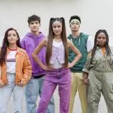 Significado de la canción YO COMPITO (Ayla y los Mirror) - LETRAS.COM