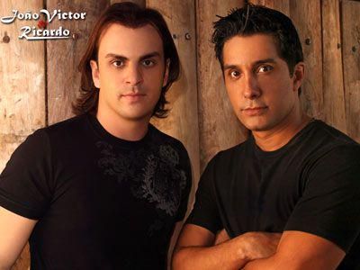 João Victor e Ricardo fotos (2 fotos) - LETRAS.COM