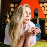 Significado de la canción GET DAT (Rayelle) - LETRAS.COM