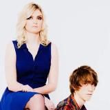 TALL TREES (EN ESPAÑOL) - Blacklit Canopy - LETRAS.COM