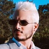 TE PARECE POCO - Pipe Bueno - LETRAS.COM