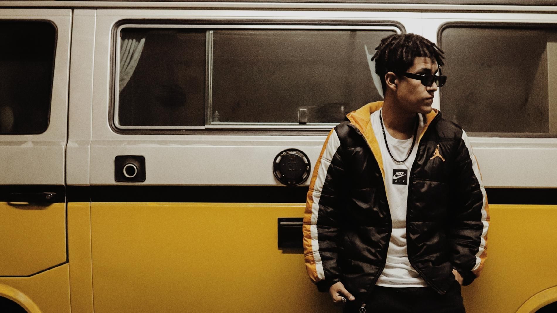 VIERNES - SRG flow - LETRAS.COM