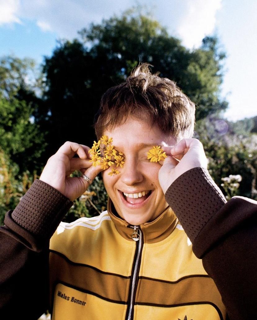 BRAIN IN A JAR - Man-Made Sunshine - LETRAS.COM