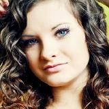 YOU CAN'T HURT ME (EN ESPAÑOL) - Brooke Hyland - LETRAS.COM