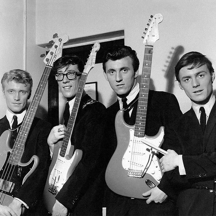 A Place In The Sun - The Shadows - LETRAS.MUS.BR