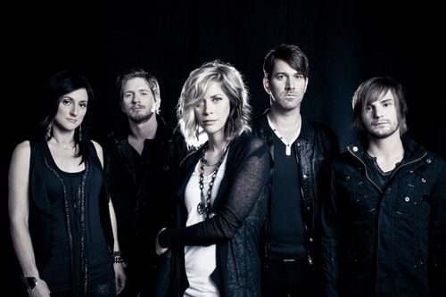 Fireflight fotos (64 fotos) - LETRAS.MUS.BR