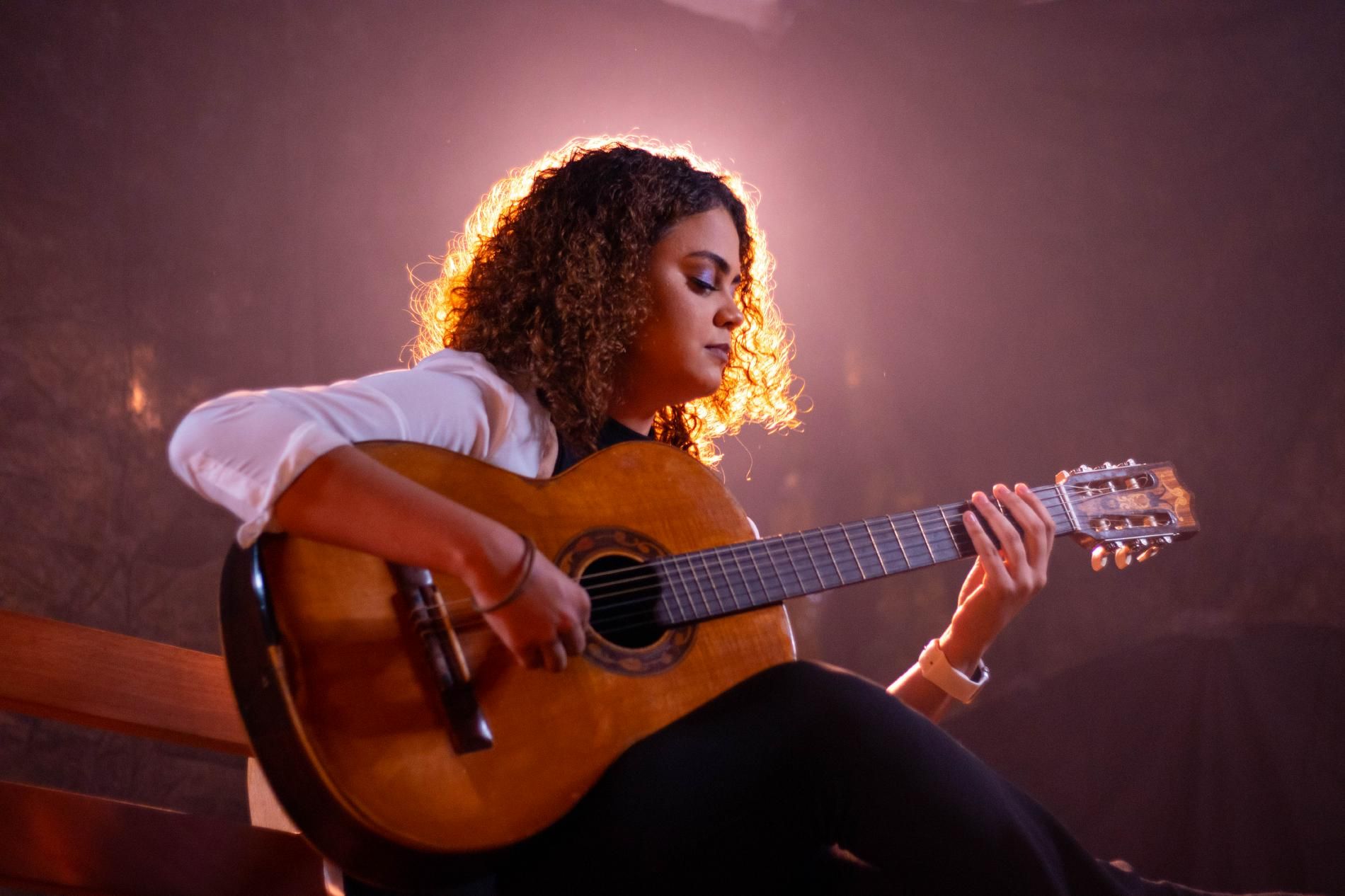 Maria Leticia fotos (4 fotos) - LETRAS.MUS.BR