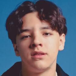 Neton Vega - LETRAS.COM (38 canciones)