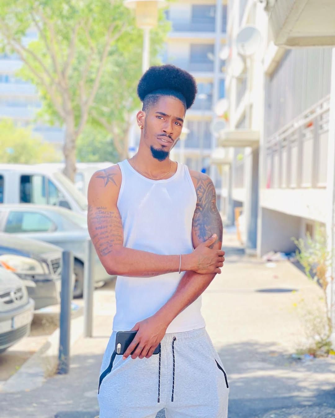 FREE NIGGA - Patrick Gentleman - LETRAS.COM