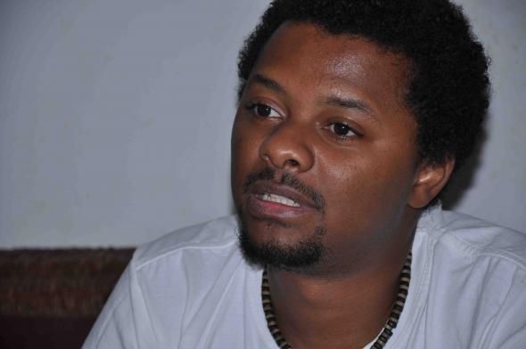 Azagaia - Ouvir todas as 38 músicas